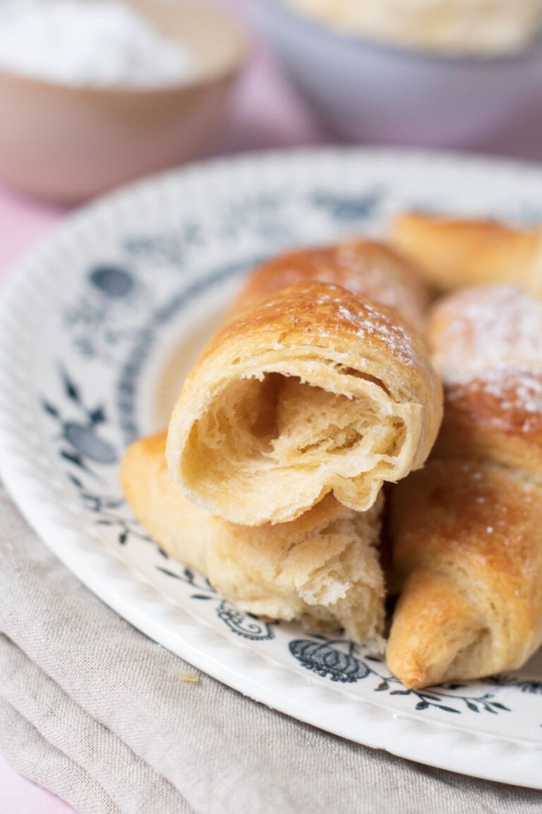 Homemade Croissants - Easy Everyday Food