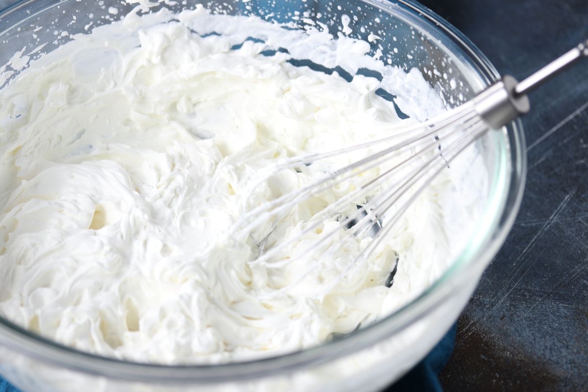 Easy Whipped Cream Recipe - Easy Everyday Food