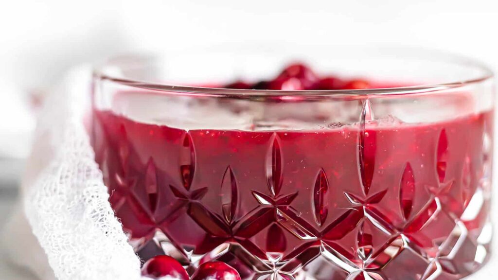21 Berry Recipes to Try While the Fruit Is Fresh - Easy Everyday Food