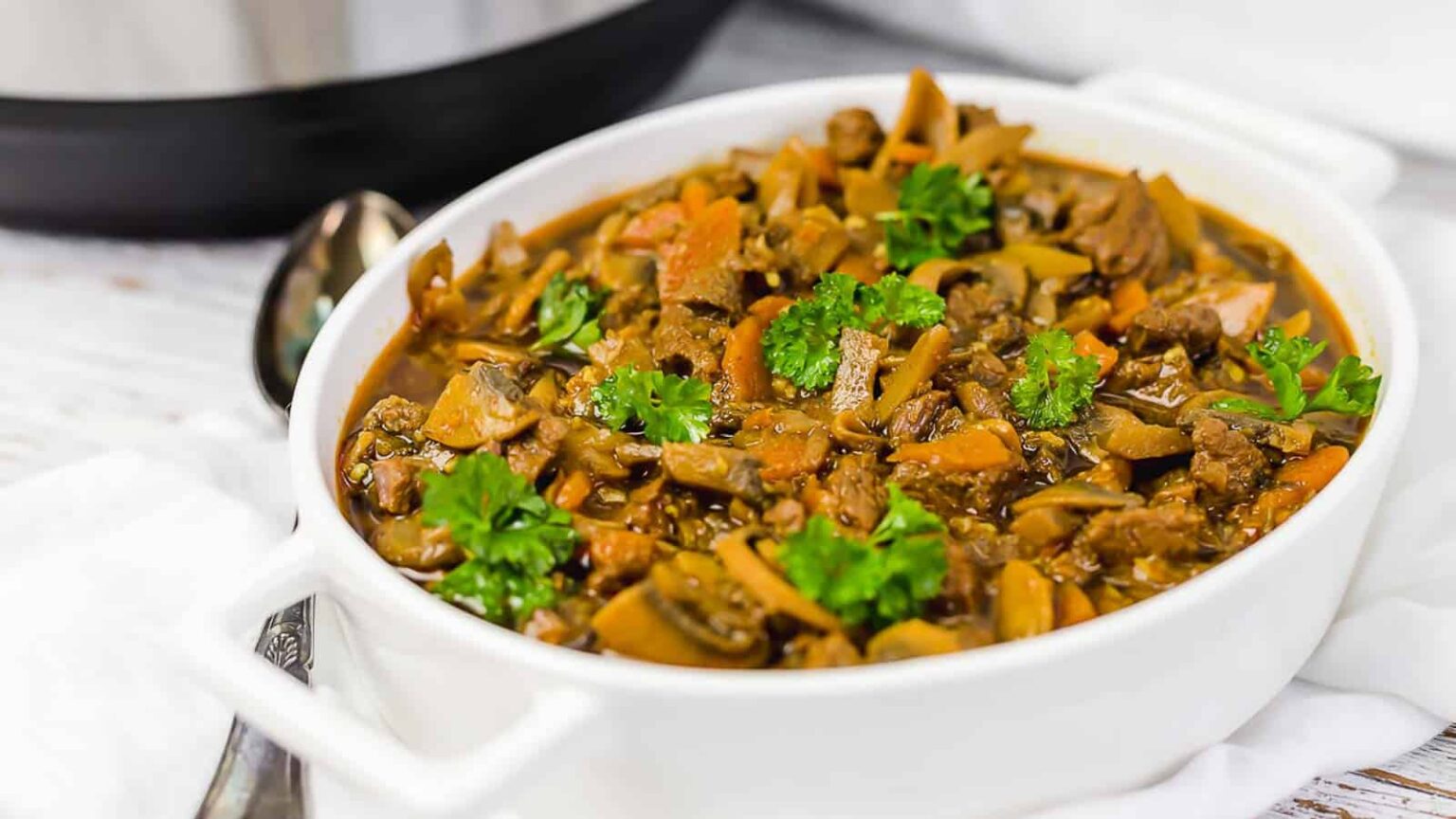 31 Main Dish Comfort Foods Your Winter Menu Can't Live Without - Easy ...