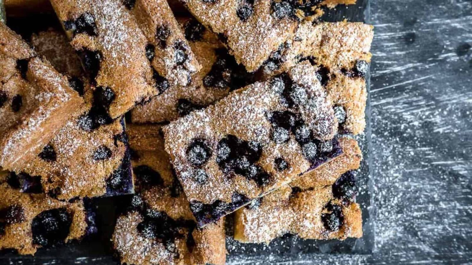 25 Delicious Berry Recipes You'll Be Making On Repeat - Easy Everyday Food